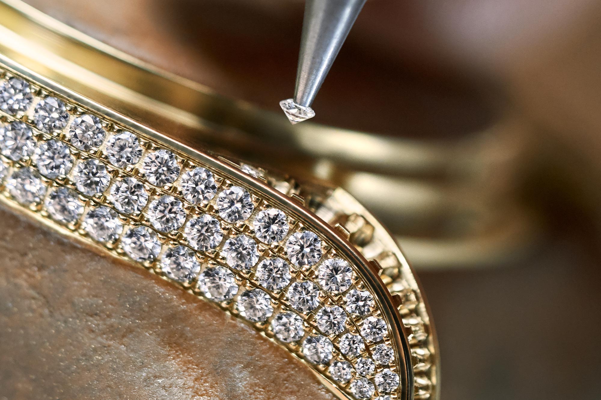 New Method of Setting Diamonds Invented – Gems2Jewellery
